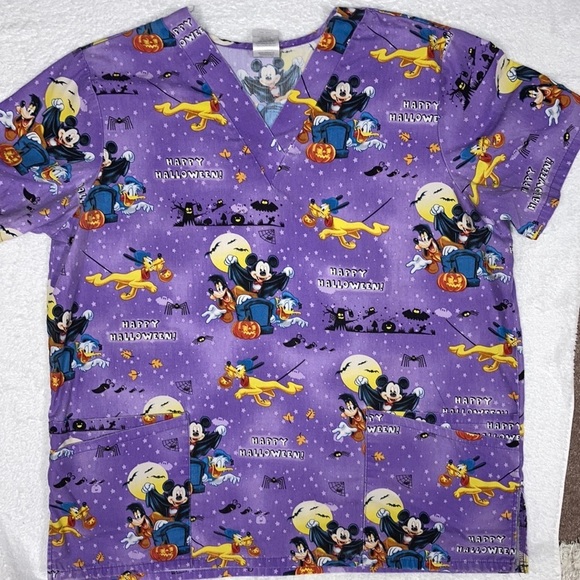 Disney | Tops | The Wonderful World Of Disney Hospital Scrubs Top ...